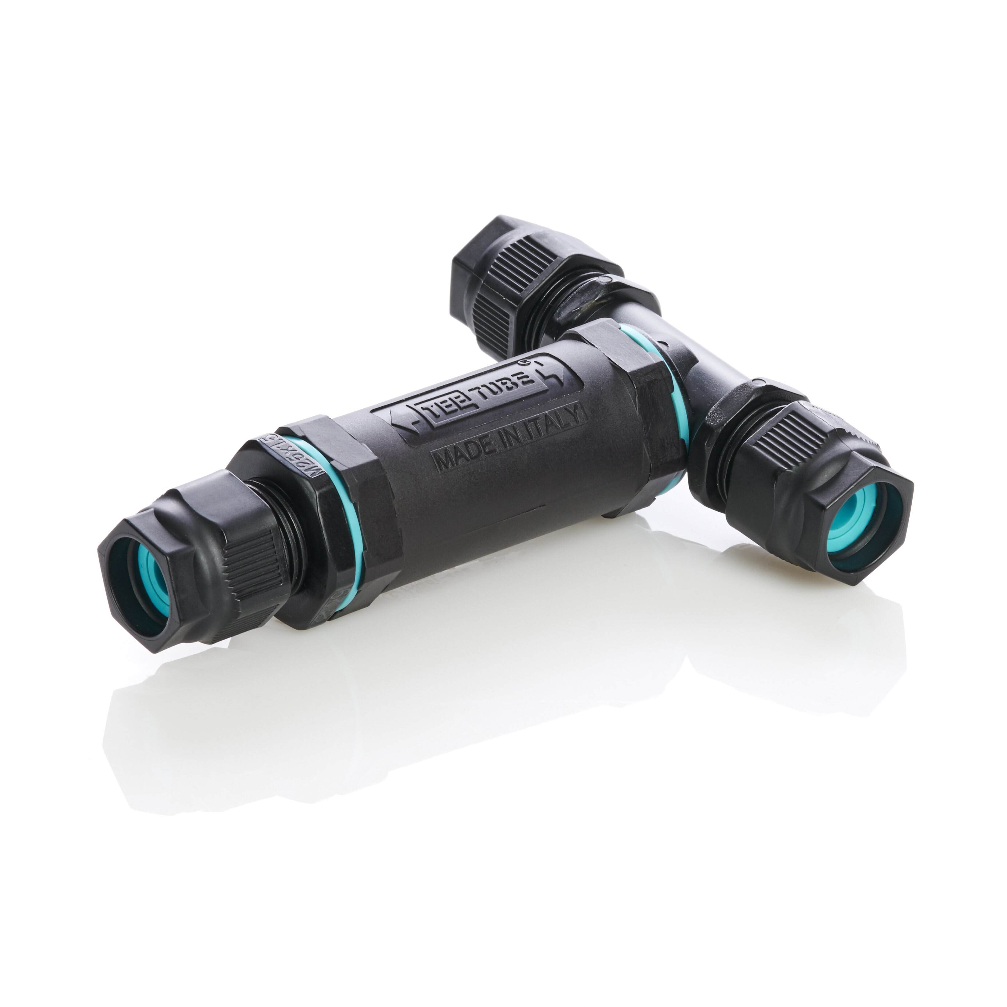 Techno - plug & socket connectors, and distribution block/splitters.