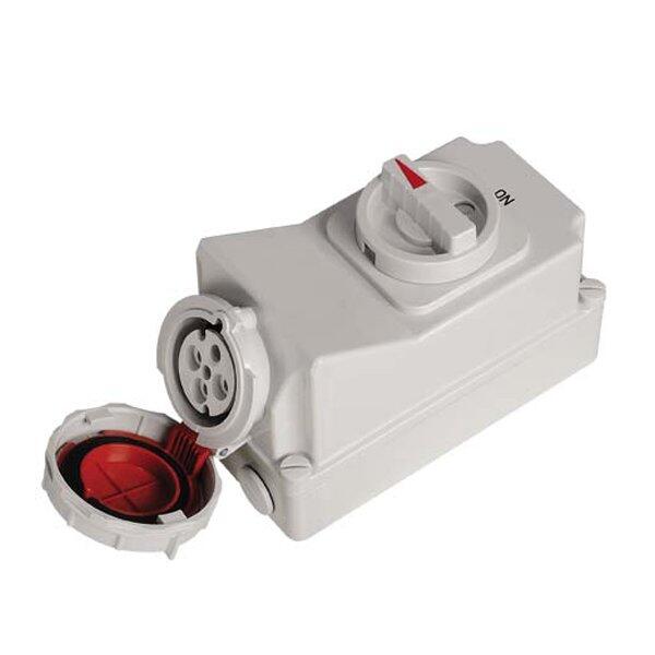 CEE Switched Interlock Reefer Socket 4 pole 32A 400V 3h IP67