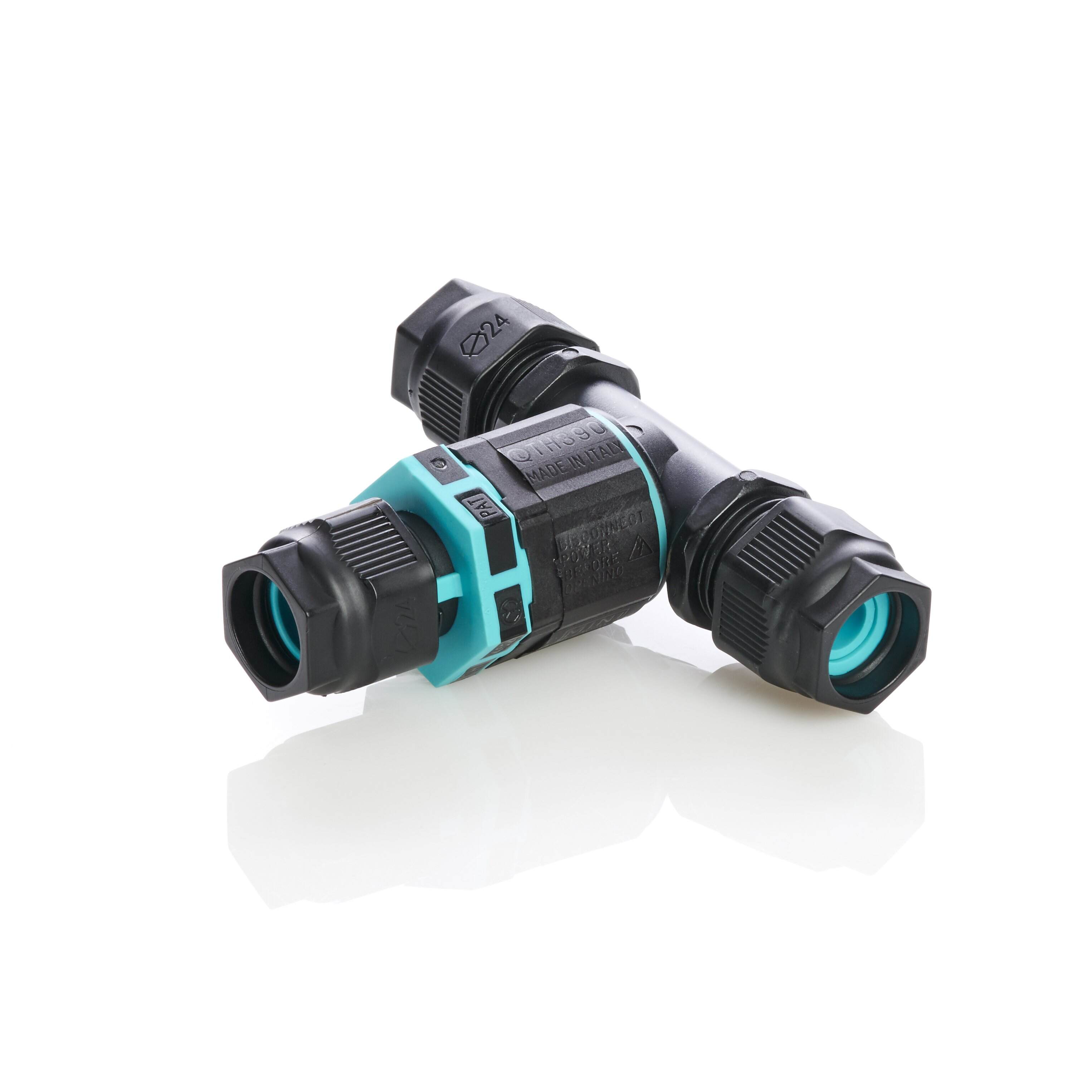 Techno - plug & socket connectors, and distribution block/splitters.